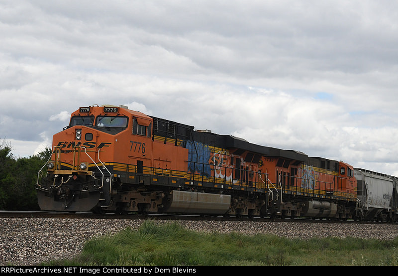 BNSF 7776